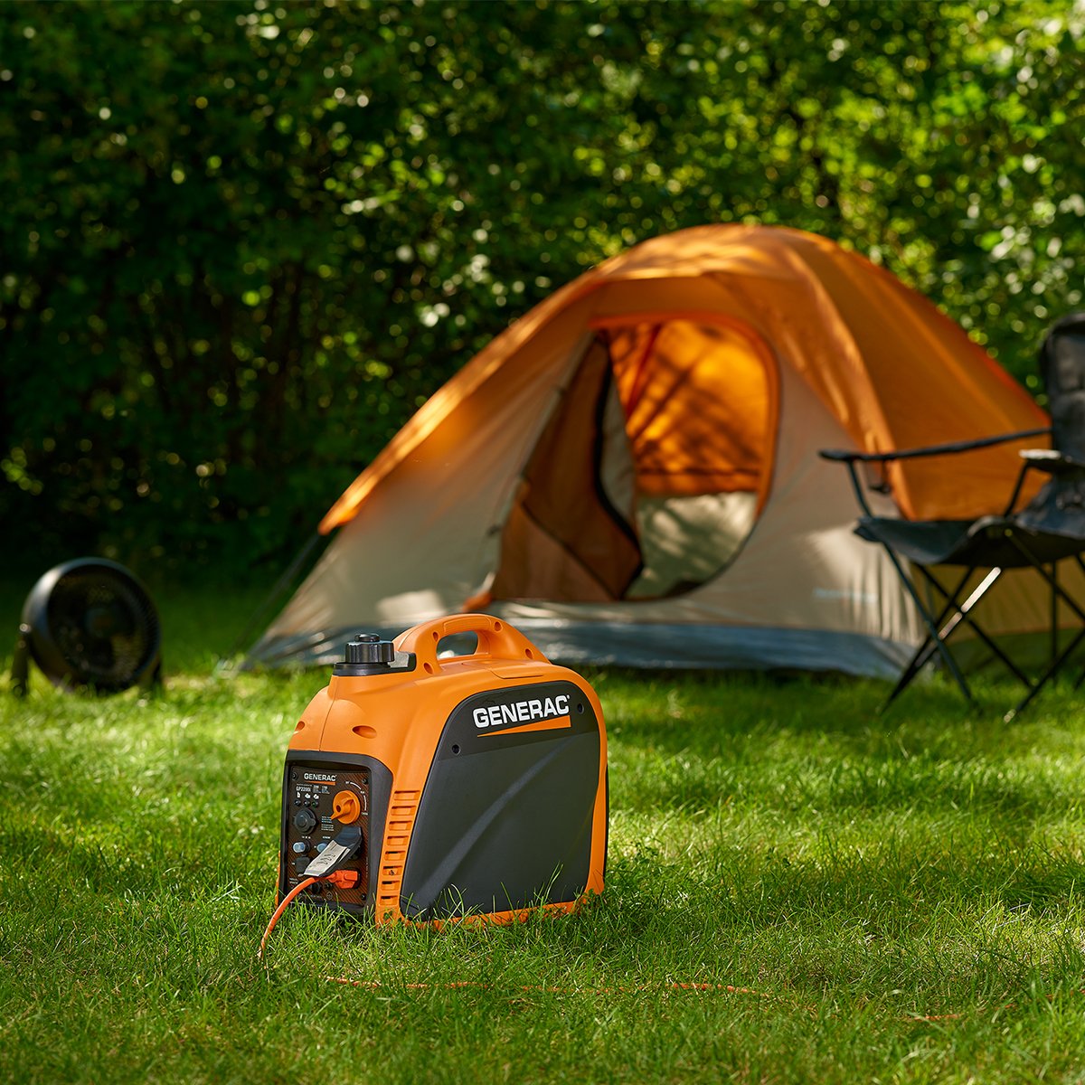 Generac GP2200i Portable Inverter Generator - Quiet and Powerful 2,200-Watt, Gas-Powered - Ideal for Home, RV, Camping - Solar Panel Compatible