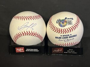 christopher morel chicago cubs autographed signed official baseball beckett witness coa