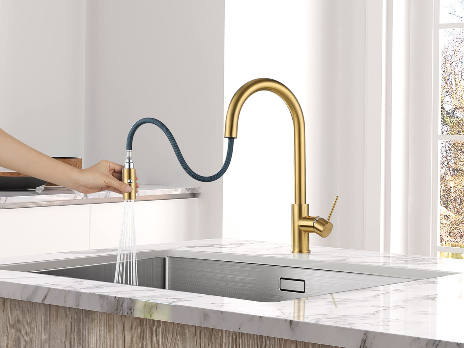 AguaStella AS60BG Brushed Gold Kitchen Sink Faucet with Pull Down Sprayer Single Handle