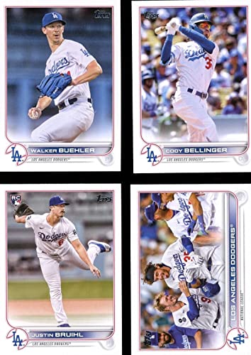 Los Angeles Dodgers 2022 Topps Complete Mint Hand Collated 22 Card Team Set Featuring Mookie Betts and Clayton Kershaw Plus Rookie Cards and Others