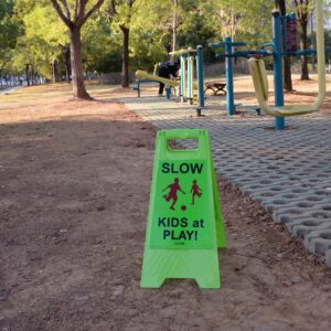 Children at Play Safety Signs For Street Kids at Play Signs For Street Slow Down Signs For Neighborhoods Kids Playing Reflective Caution Sign (3 Pack)