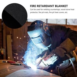 Housoutil Material Felt Cloth Fire Blanket Welding Blanket for Smoker Welding Table Welding Cloth Fabric Medium Insulated Welding Blanket Fiberglass Blanket Heavy Fireproof Cloth