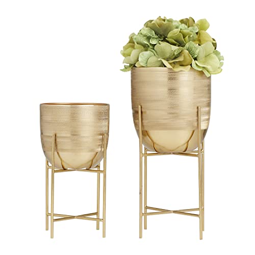 Deco 79 080028 Modern Metal Decorative Indoor Outdoor Planter, Flower Pot for Living Room, Kitchen, Office, Patio Entryway, 6", 5"W, Gold