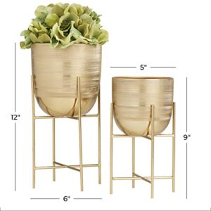 Deco 79 080028 Modern Metal Decorative Indoor Outdoor Planter, Flower Pot for Living Room, Kitchen, Office, Patio Entryway, 6", 5"W, Gold