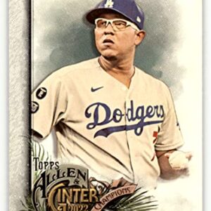 2022 Topps #299 Julio Urias NM-MT Dodgers