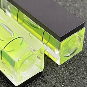 ZUJHPYMI 6Pcs Magnetic Small Bubble Level 10x10x29mm Mini Square Bubble Spirit Levels Leveling Tools