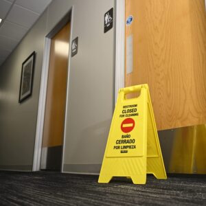 Restroom Closed for Cleaning Bilingual Floor Sign,Double-Sided, Portable, Plastic Yellow Bilingual Bathroom Notice in English and Spanish,Business Supplies for Janitor and Housekeeping (3-pack)