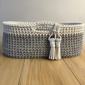 Crochet Baby Moses Bassinet