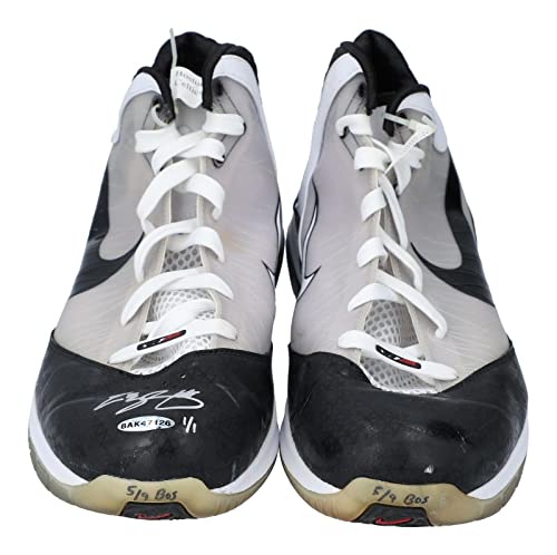 LeBron James Playoffs Game Used Signed Sneakers UDA Upper Deck 1/1 Photo Matched - Autographed NBA Sneakers