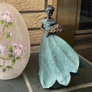 Guichifun Fairy Statue Collection Home Decoration - Leaf Angel Girls Resin Home Garden Decor Clearance Gift for Mom Grandma Outside or Inside Outdoor Yard Decorations Figurines 7.5 x 4.5 x 11.5 Inch