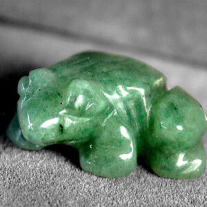 Lucky Green Aventurine Frog Totem Stone Carving Figurine