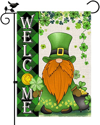 XIFAN St Patrick's Day Garden Flag Shamrock Gnome Clover Welcome Flag, Double Sided Buffalo Plaid Gold Coins, Small 12.5 x 18 Inch Green Saint Patrick Spring Yard Farmhouse Outdoor Decoration