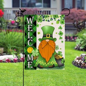 XIFAN St Patrick's Day Garden Flag Shamrock Gnome Clover Welcome Flag, Double Sided Buffalo Plaid Gold Coins, Small 12.5 x 18 Inch Green Saint Patrick Spring Yard Farmhouse Outdoor Decoration