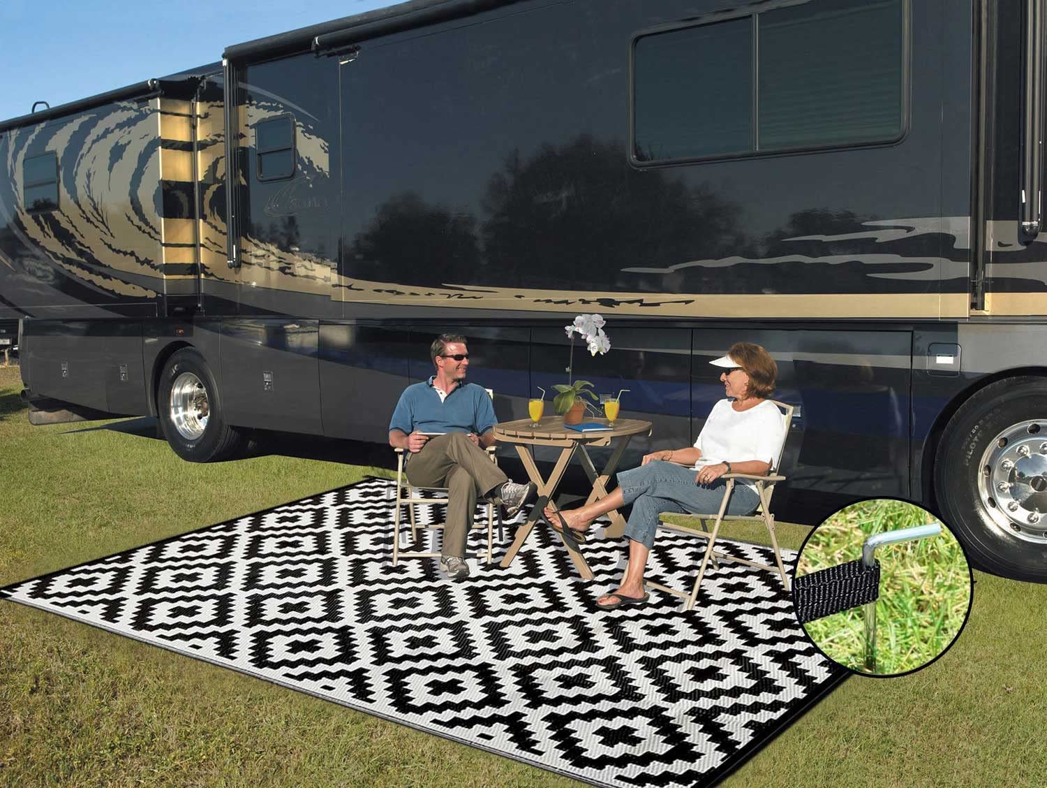 HOYJA Outdoor Plastic Straw Rug for Patio RV Camping 5 x 8ft Waterproof Black White Outdoor Area Rugs,Reversible Portable Large Floor Mat and Carpet for Oustide Deck Picnic Beach Trailer