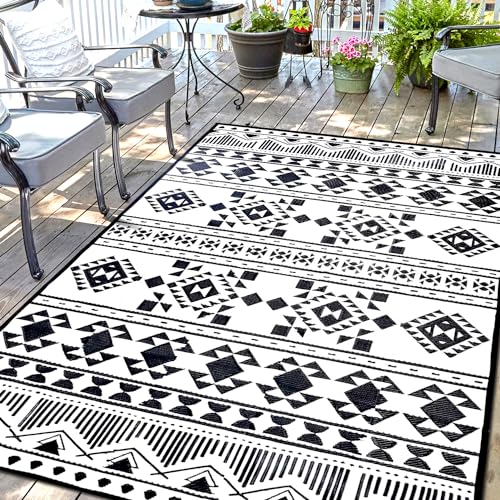 DiiKoo Outdoor Rug Mat for Patio, 6x9ft Waterproof Reversible Plastic Straw Rugs, Camping Carpet Area Mats for RV, Porch, Deck, Backyard, Balcony, Camper, Picnic, Beach, Trailer, Black & White