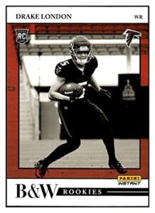 drake london rc 2022 panini instant black & white rookie /649#bw4 nm+-mt+ nfl football falcons