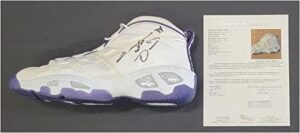 shaquille o'neal signed autographed shoe white/purple reebok size 22 jsa xx29392 - autographed nba sneakers