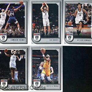 2022-23 Panini NBA Hoops Veteran Brooklyn Nets Team Set of 10 Cards: Kyrie Irving(#9), Kevin Durant(#10), Ben Simmons(#11), Seth Curry(#12), Blake Griffin(#13), Cameron Thomas(#14), Joe Harris(#15), Kessler Edwards(#16), Day'Ron Sharpe(#17), Royce O'Neale