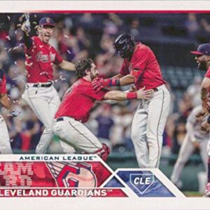 2023 Topps #271 Cleveland Guardians NM-MT Team Card Baseball Trading Card