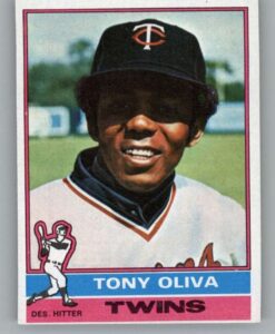 1976 topps (exmt) #35 tony oliva minnesota twins mlb baseball trading card