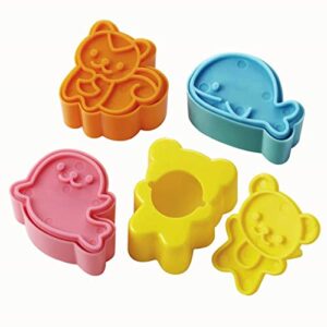 Sandwich Cutter, 5 PCS Sandwich Cutter and Sealer for Kids, Mini Cartoon Bear Squirrel Dolphin Sea Dog Bread Cutter Sandwich Cutters for Kids Bento Box