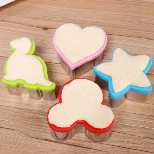 Sandwich Cutter Set, Including 4 Sandwich Cutters Shaped Like Dinosaur, Star and Heart and 8 Vegetable Cutters, Suitable For Children