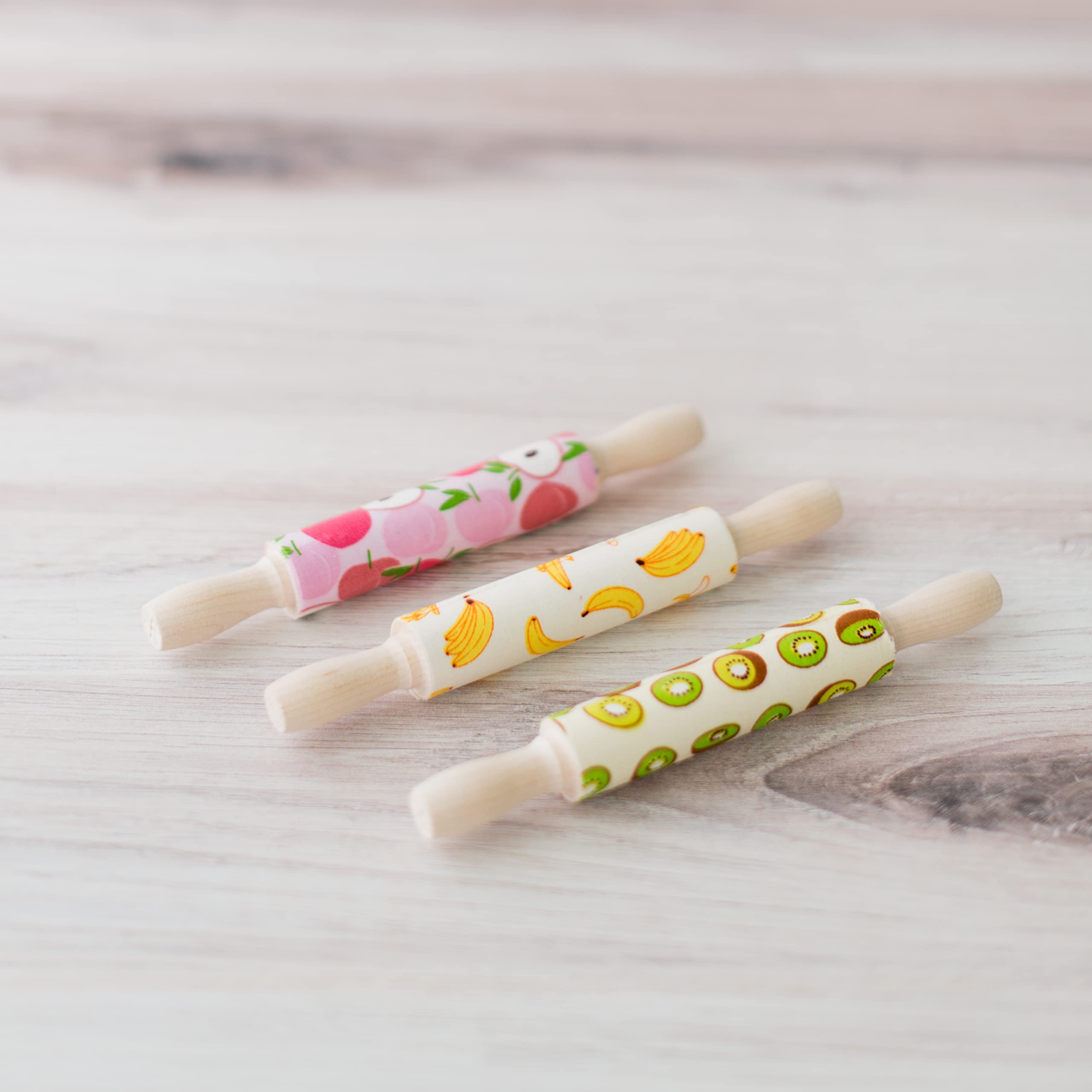 Wooden Mini Rolling Pin, 5 Inches Long, Pack of 6, Great for in The Kitchen, Play-doh, Crafting and Imaginative Play, by Woodpeckers