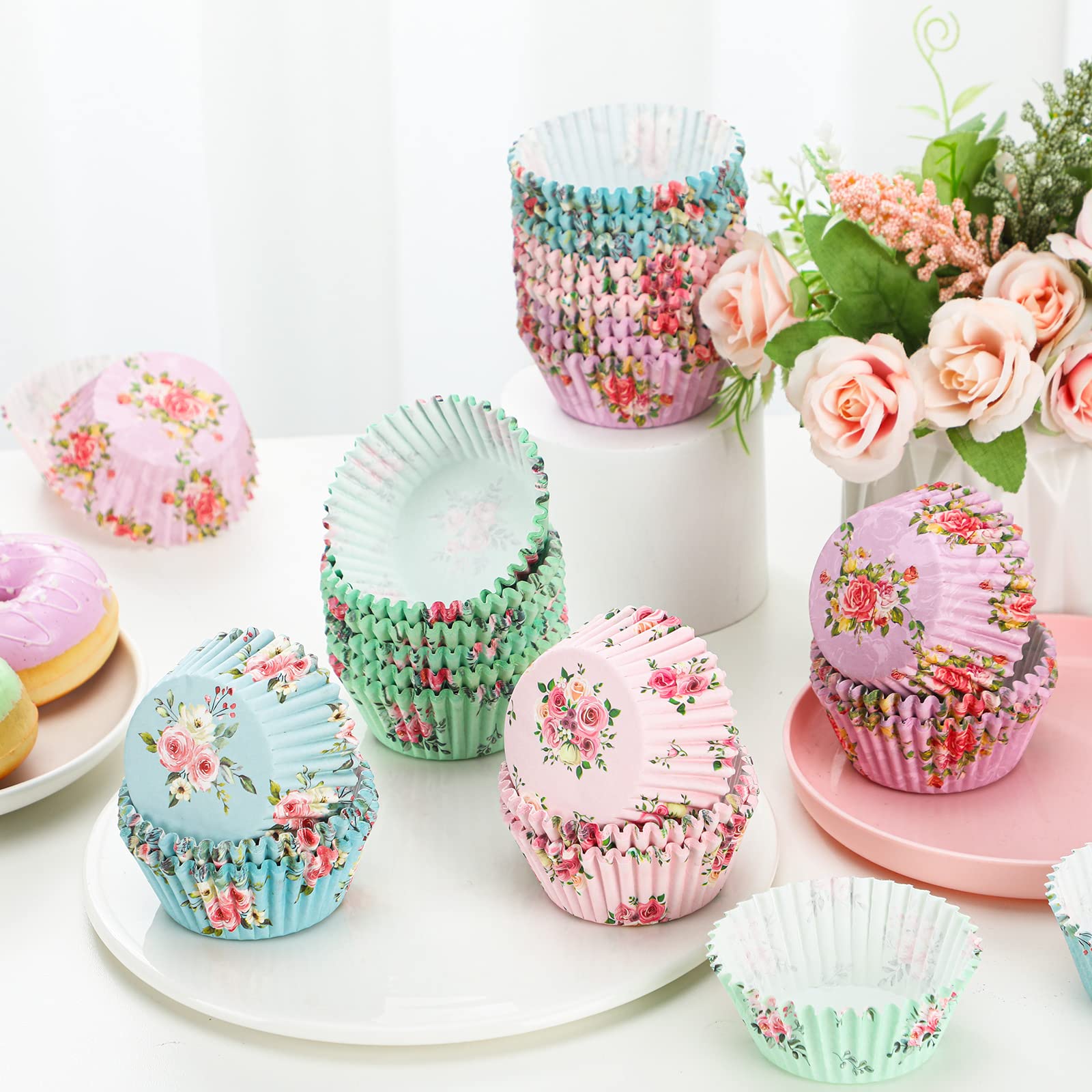 Yaomiao 600 Count Floral Cupcake Liners Tea Party Baking Paper Cupcake Liners Wrappers Flower Muffin Liners for Tea Party Wedding Birthday Baby Shower Decorations, 4 Styles