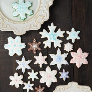 Snowflake Cookie Cutter Set of 10 pcs, Stainless Steel Snowflake Shaped Christmas Cookie Cutters Fondant Baking Molds