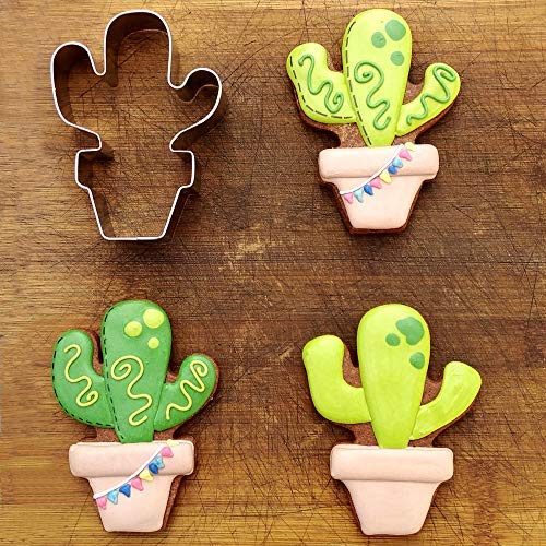 Cactus Houseplant Succulent Cookie Cutter, 4" Made in USA by Ann Clark