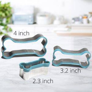 Simply Unleashed 3 Piece Dog Bone Cookie Cutter Set with PVC Coating for Homemade Dog Treats, Biscuits, Fondant, Pastries, Sandwich Shapes, Kids Crafts