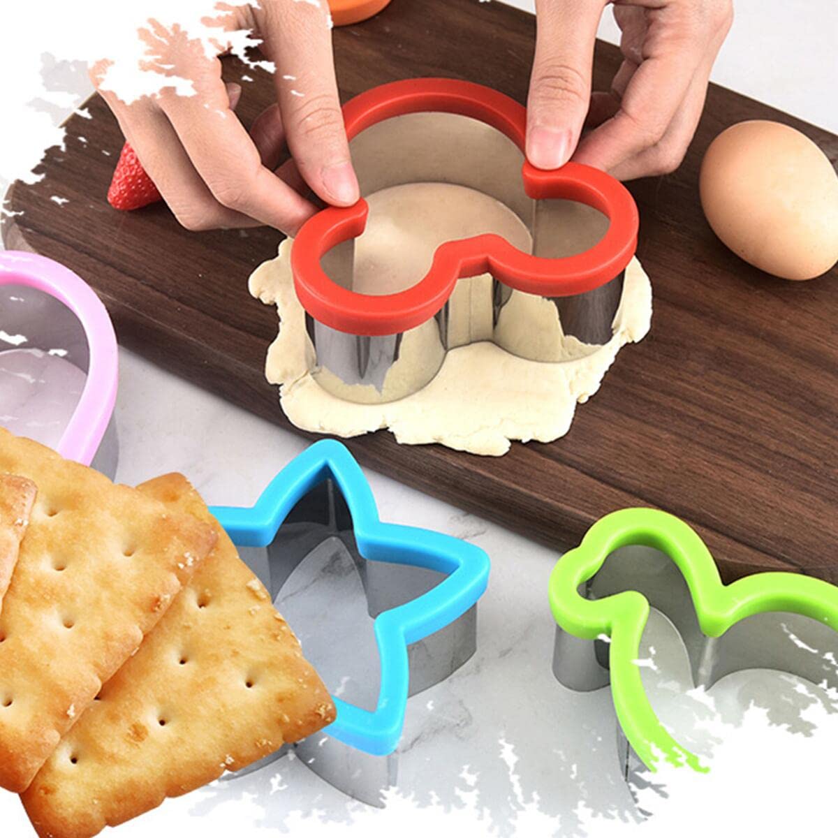 [18 pcs] Abruga Upgraded Sandwich Cutter Cookie Cutters and Sealer Set, Sandwich Maker, Vegetable Cutter and Fruit Stamps Mold with Mickey Dinosaur Star etc for Kids Lunch Bento Box, Food Supplement