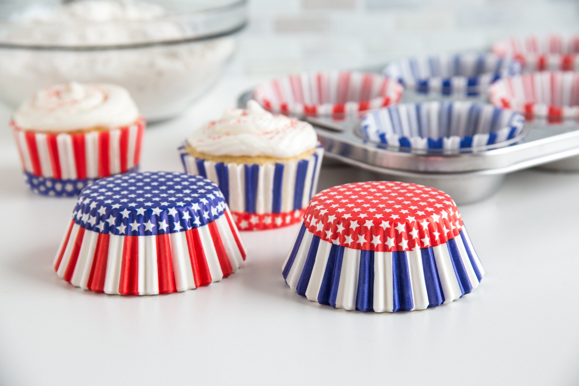 Fox Run Patriotic Bake Cup Set, 3 x 3 x 1.25 inches, Multicolored