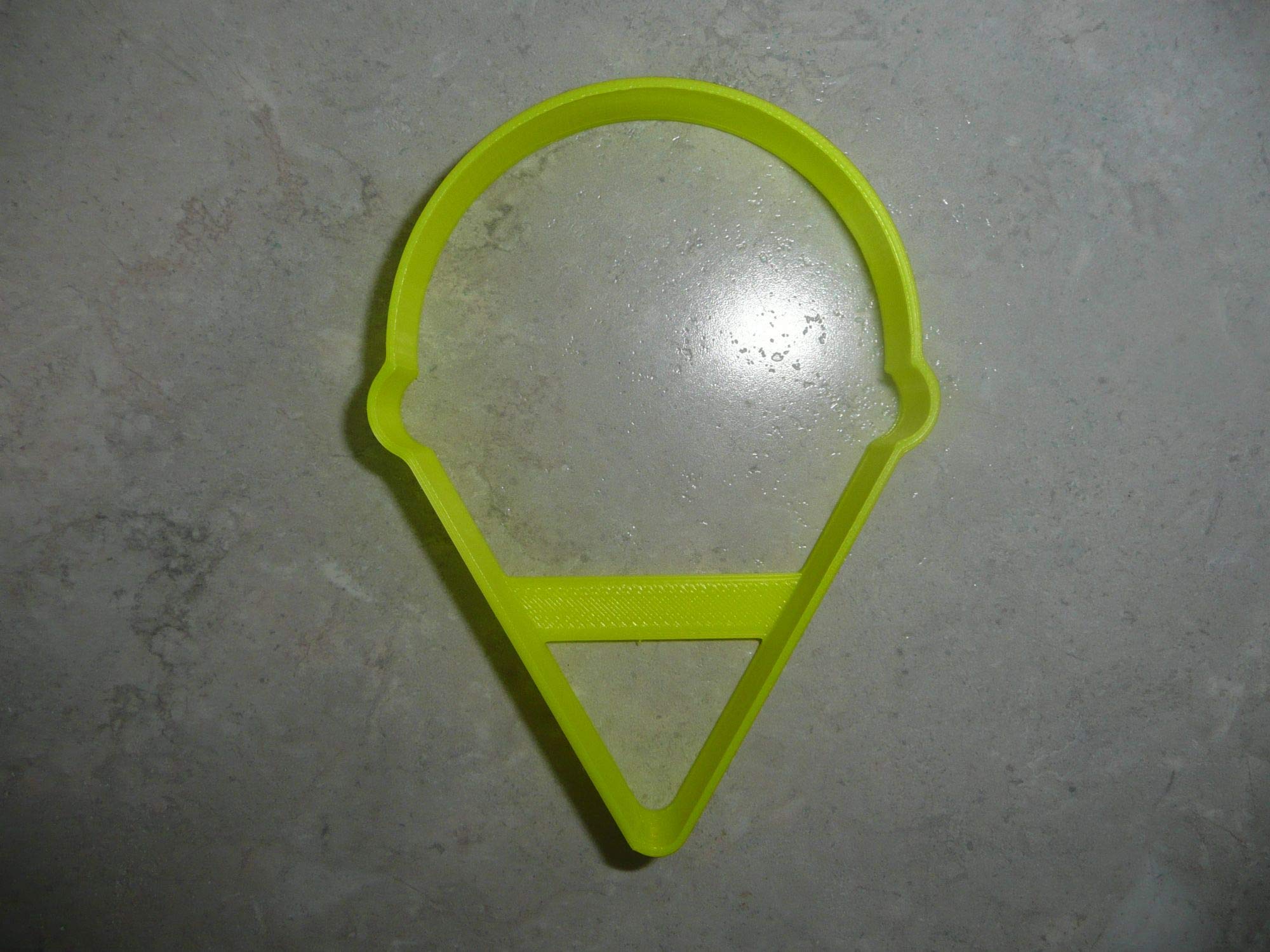 SNOW CONE OUTLINE SHAVED ICE FROZEN DESSERT SUMMER TREAT COOKIE CUTTER MADE IN USA PR3766