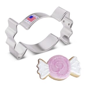 christmas candy cookie cutter, 3.75" made in usa by ann clark