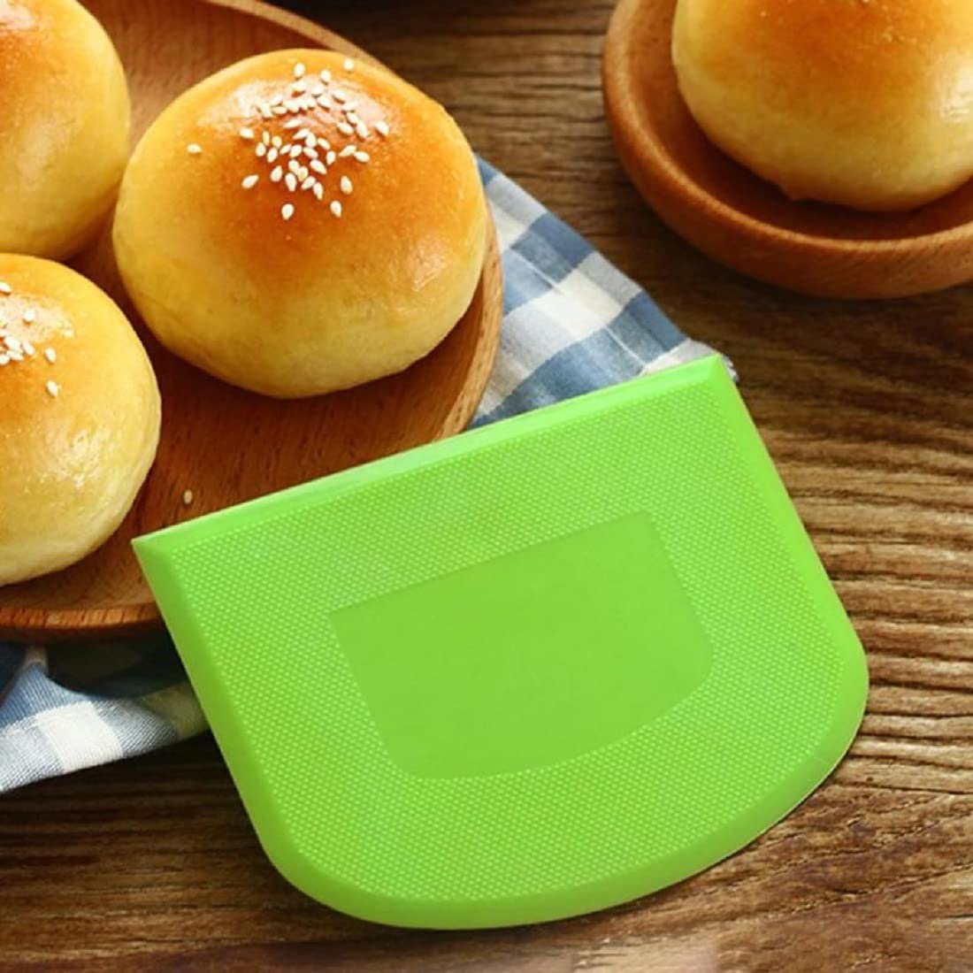 Dough Scraper Bench Scraper for Baking, BPA Free PE Plastic Flexible Anti-Slip Bowl Scraper, Multipurpose Kitchen Pastry Cutter Tool, Food Scrappers for Bread Dough Baking Cake Fondant Icing