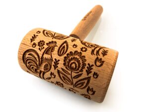 engraved mini rolling pin with pattern for embossed cookies (folk rooster)