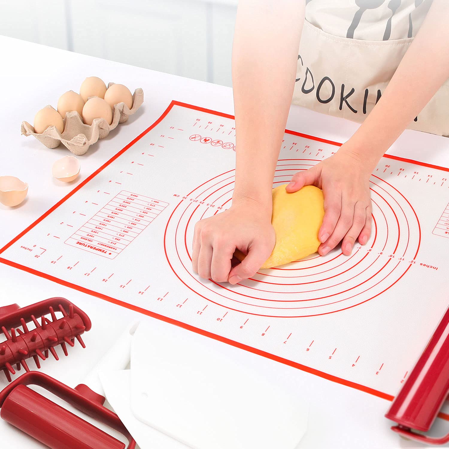 AooBaBa Pizza Dough Roller and Docker and Silicone Pastry Dough Mat and Dough Scraper Cutter Time-Saver Dough Tools Set 5 Pieces