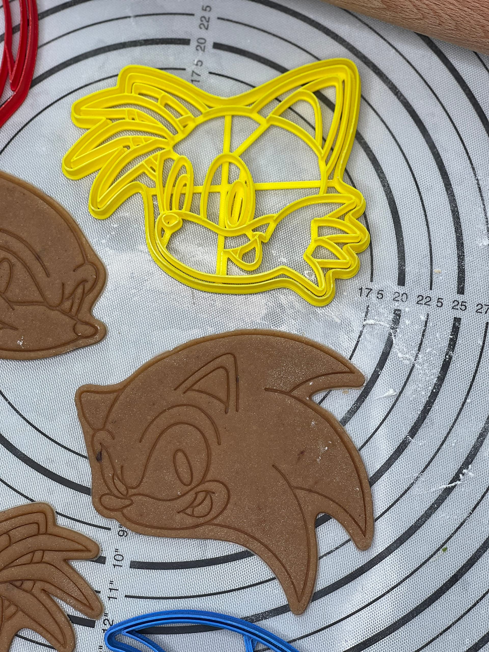 Set of 3 Sonic Knuckles the Echidna Miles Tails Prower Head Cookie Cutters & Molds Produced by 3D Kitchen Art