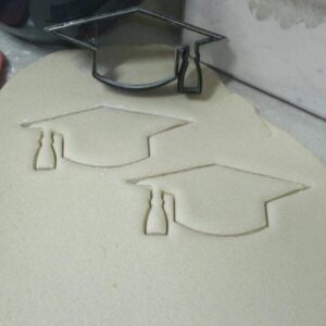 GRADUATION KIT DIPLOMA CAP TASSEL GOWN ROBE GRAD ALUMNI SET OF 3 COOKIE CUTTERS USA MADE PR1230