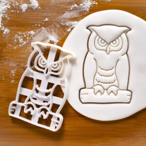 Set of 2 Owl cookie cutters (Designs: Great Horned Owl and Cute Owl), 2 pieces - Bakerlogy