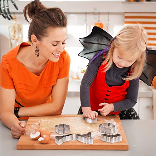 BESTONZON 12pcs Halloween Cookie Cutter Set, Stainless Steel Cake Biscuit DIY Molds Cutters Ghost Pumpkin Cookies Cutters for Kitchen Baking Halloween Party Decorations