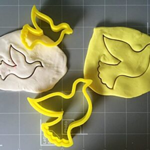 Dove Cookie Cutter (3 Inch)