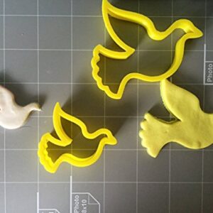 Dove Cookie Cutter (3 Inch)