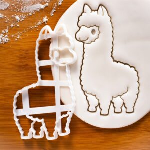 Cute Alpaca cookie cutter, 1 piece - Bakerlogy