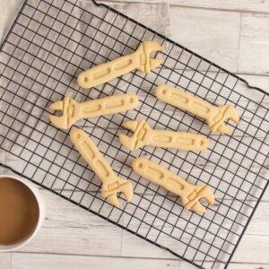 Wrench cookie cutter, 1 piece - Bakerlogy