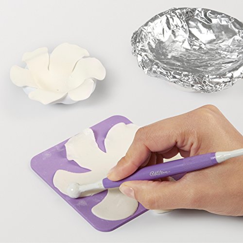 Wilton Gum Paste Outs Piece 28 PC GP Flowers Cut Out Set