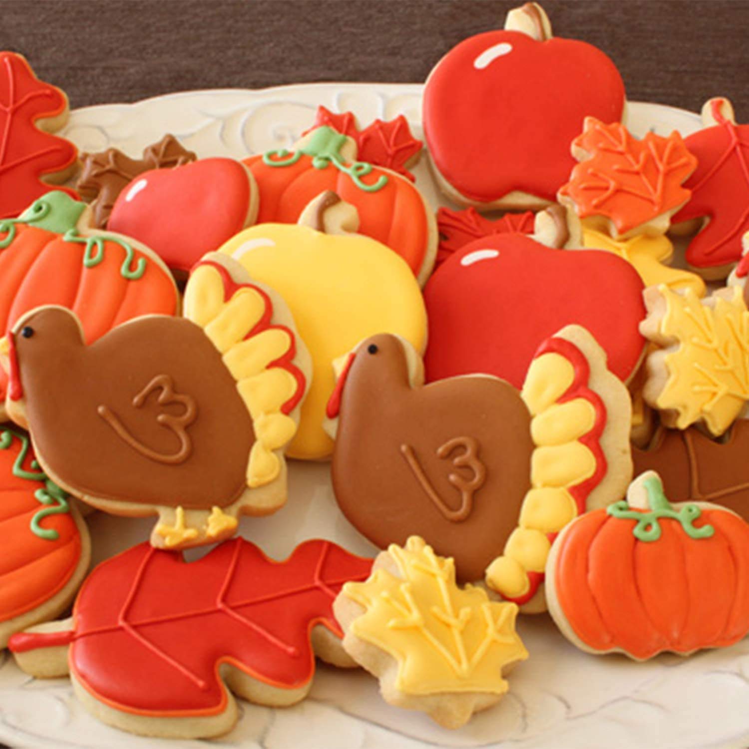 Thanksgiving Cookie Cutters 8PCS Fall Leaves Cookie Cutter Set Turkey, Pumpkin, Maple/Oak Leaf, Corn,Squirrel and Acorn Turkey Leg