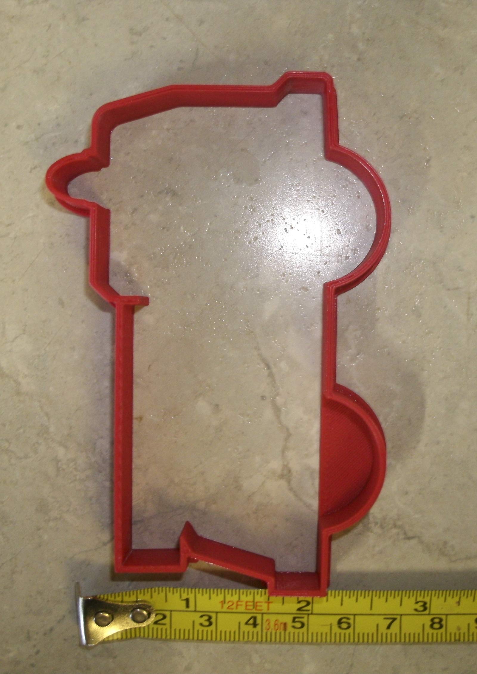 FIRE TRUCK FIRETRUCK ENGINE VEHICLE FIREMAN SAM COOKIE CUTTER MADE IN USA PR909