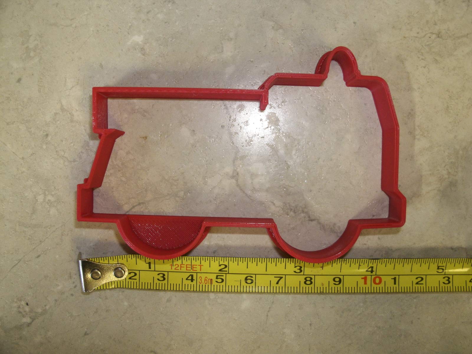 FIRE TRUCK FIRETRUCK ENGINE VEHICLE FIREMAN SAM COOKIE CUTTER MADE IN USA PR909